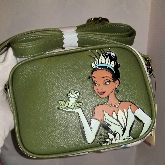 Danielle Nicole | Bags | Danielle Nicole Disney Princess Tiana ...